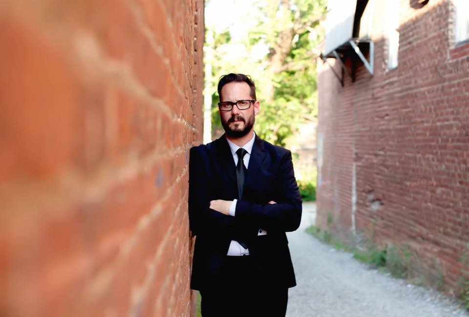 Who is DJ Troy? – DJ Troy